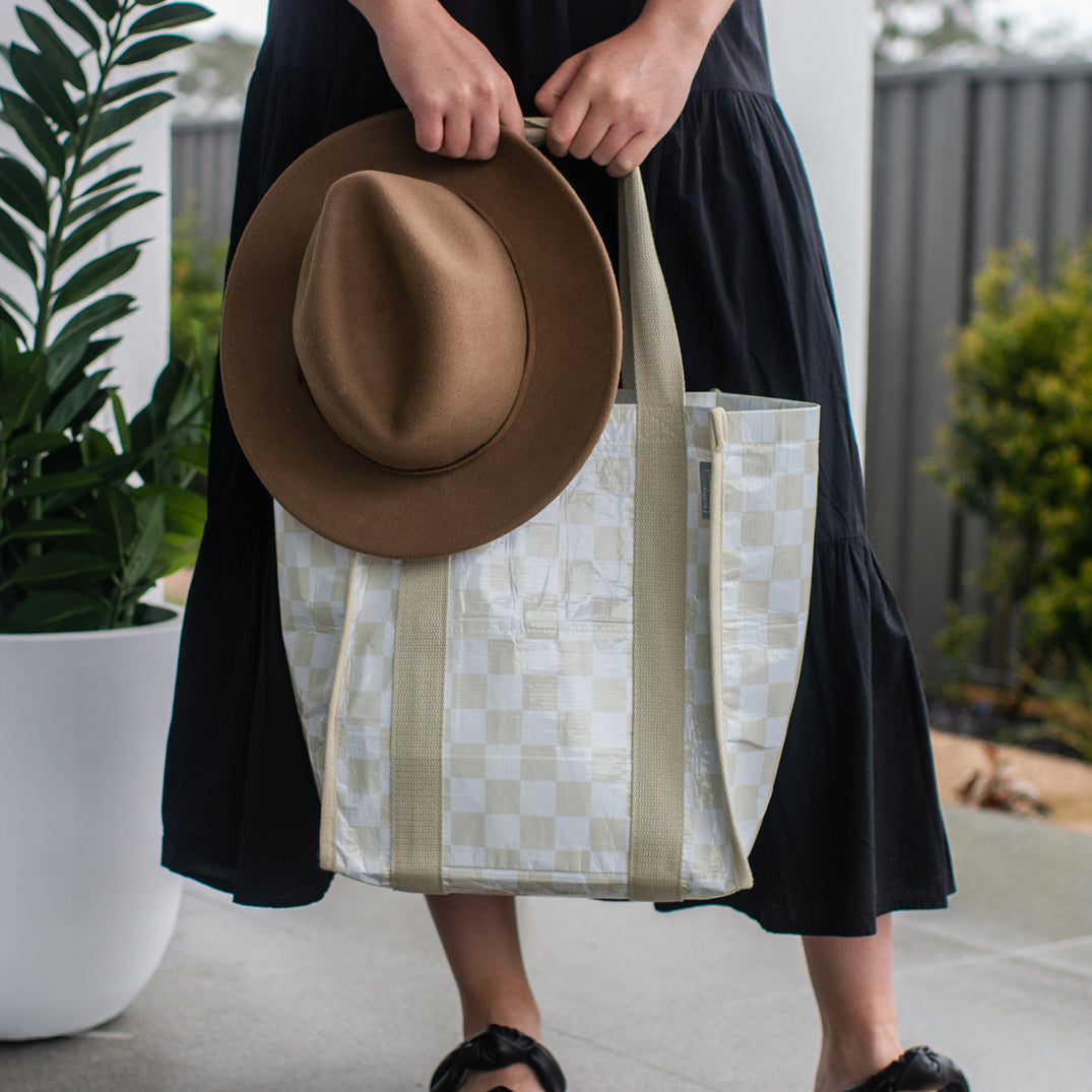 Checkerboard - Daily Bag | Hello Weekend